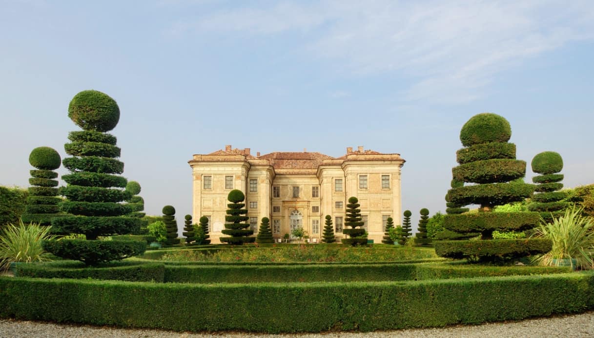 Cosa vedere a Guarene, il borgo Bandiera Arancione del Piemonte