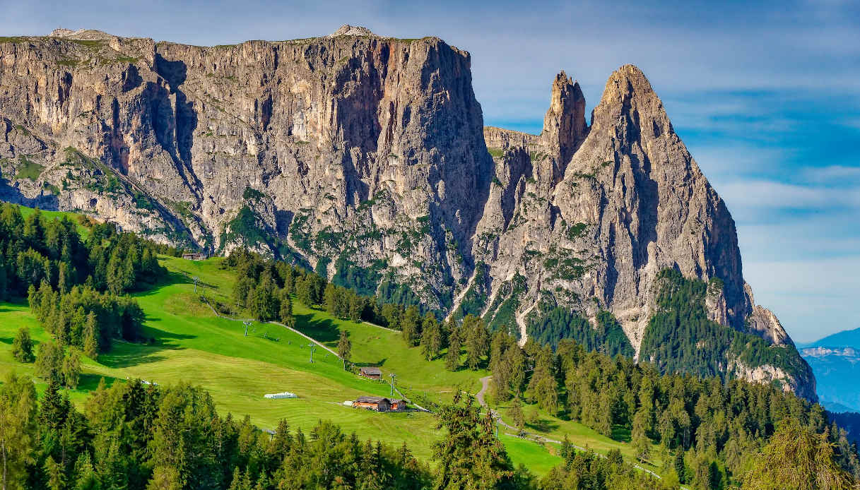 Luogo naturale ricco di leggende e misteri, l’altopiano dello Sciliar