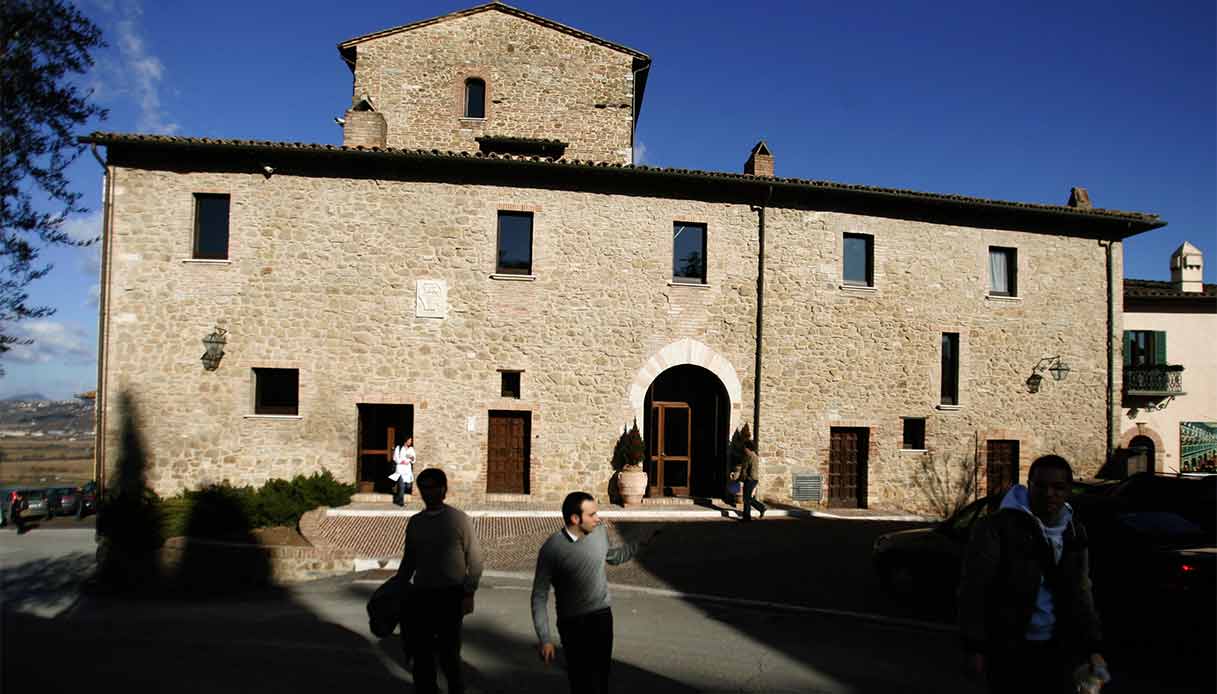Solomeo, il borgo medievale della bellezza e del cashmere in Umbria