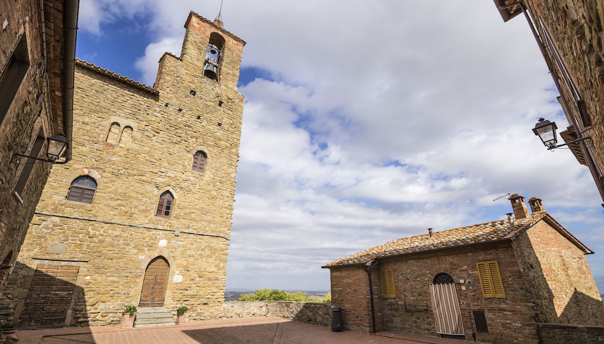 Panicale, il borgo umbro dalla vista mozzafiato sul Lago Trasimeno