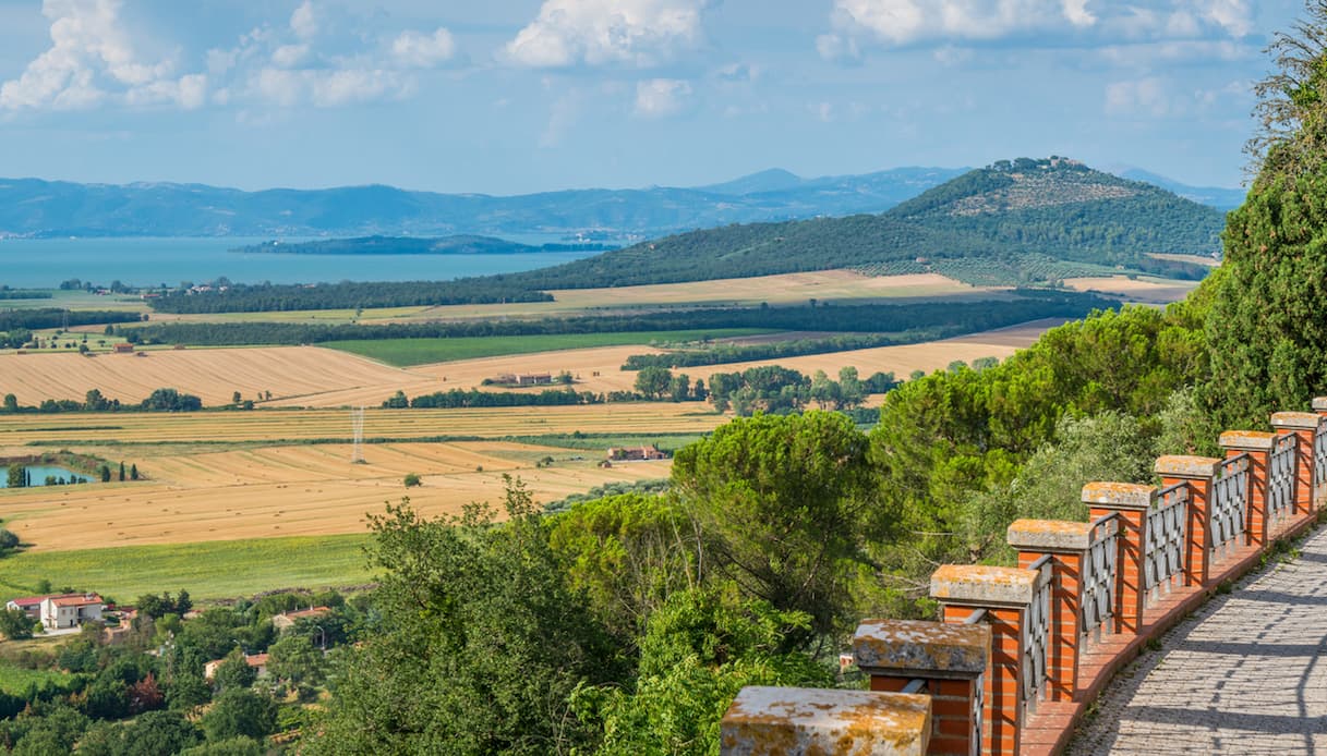 Panicale, il borgo umbro dalla vista mozzafiato sul Lago Trasimeno