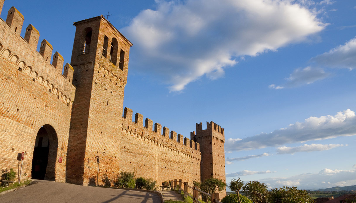 Gradara: il borgo marchigiano, cornice dell’amore di Paolo e Francesca