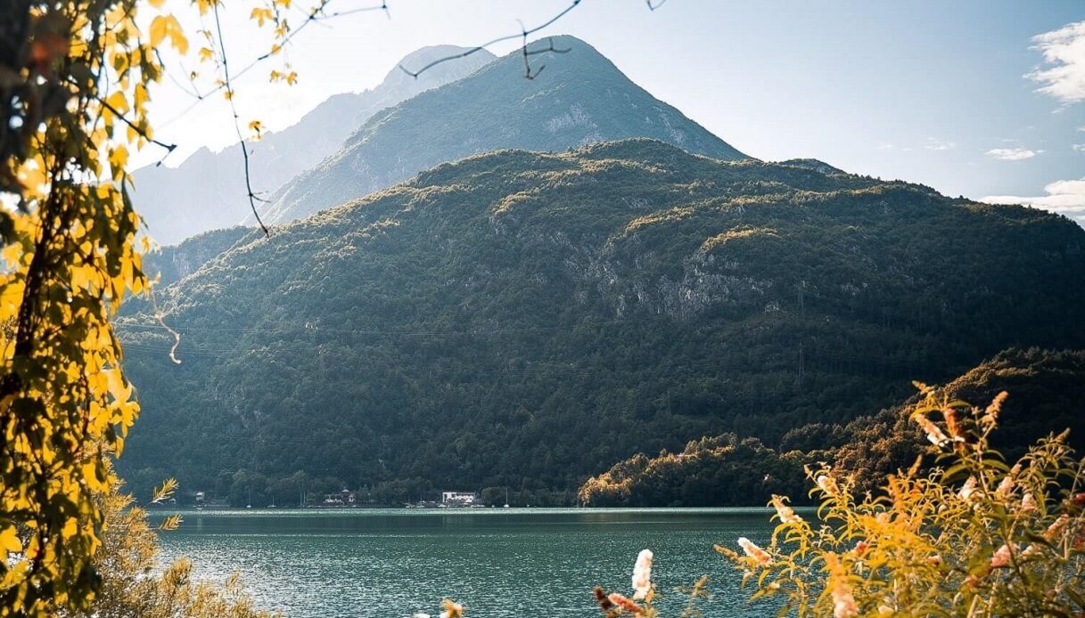 Gli acquanauti: vita subacquea in un lago del Friuli