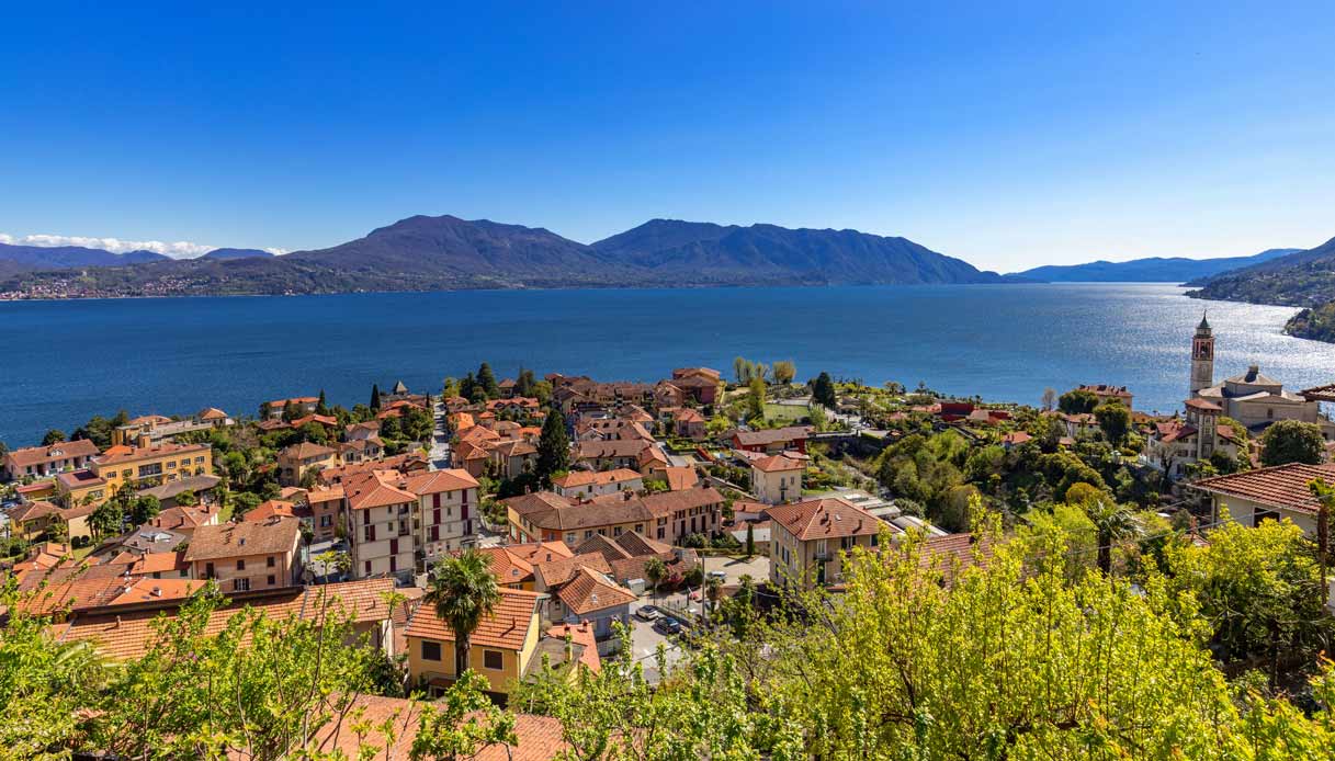 Cannero Riviera, il borgo degli agrumi che sembra un angolo di Costiera