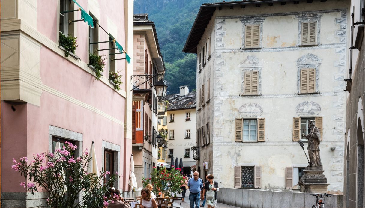 Chiavenna, borgo gioiello delle Alpi