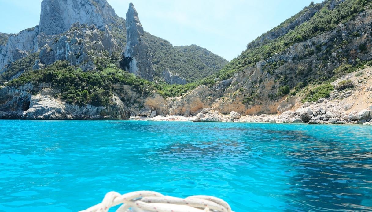 Cala Goloritzé, come visitare una delle spiagge più belle in Sardegna