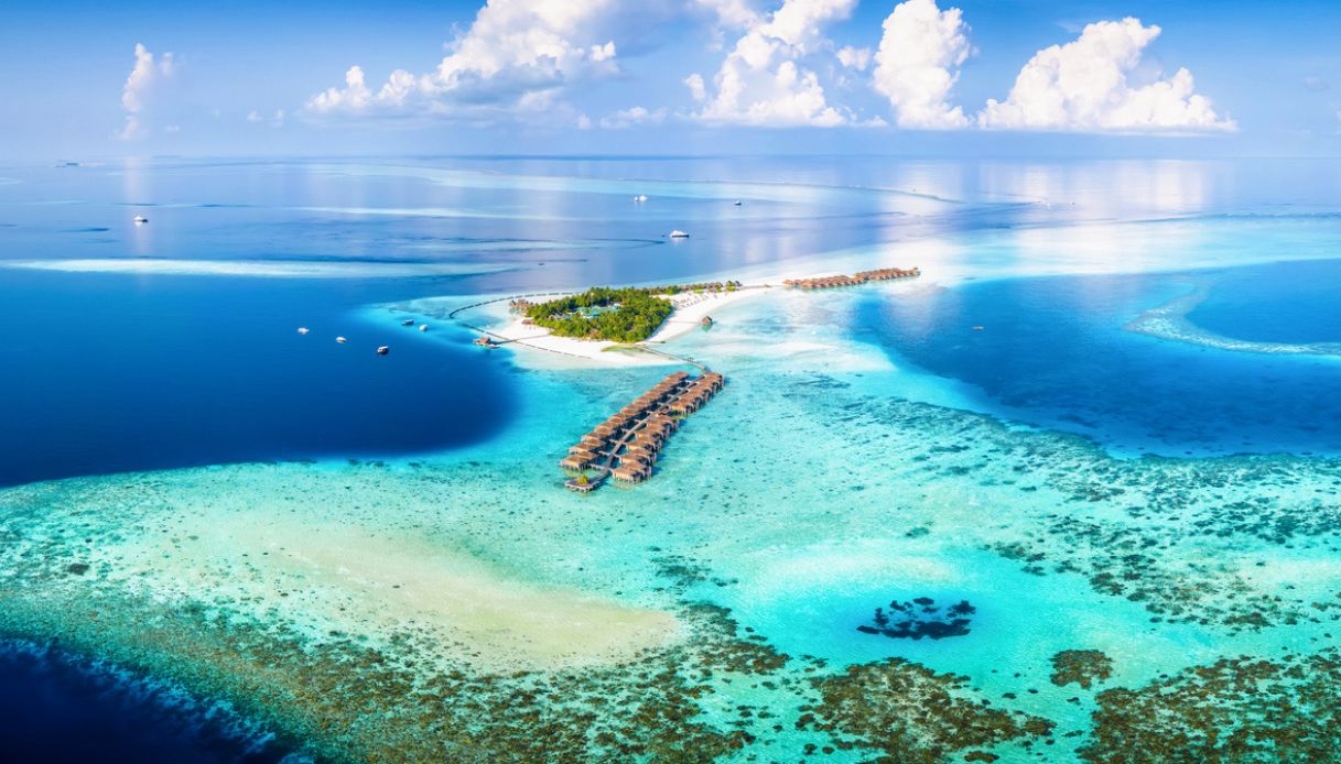Caos viaggi alle Maldive: vacanze cancellate e voli alle stelle
